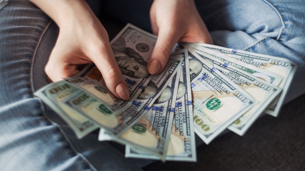 8 Realistic Ways How To Make 20k A Month In 2023 8-realistic-ways-how-to-make-20k-a-month-in-2023