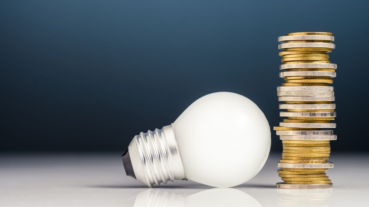 Innovative Ways to Make Money: A List of 30+ Creative Job Ideas